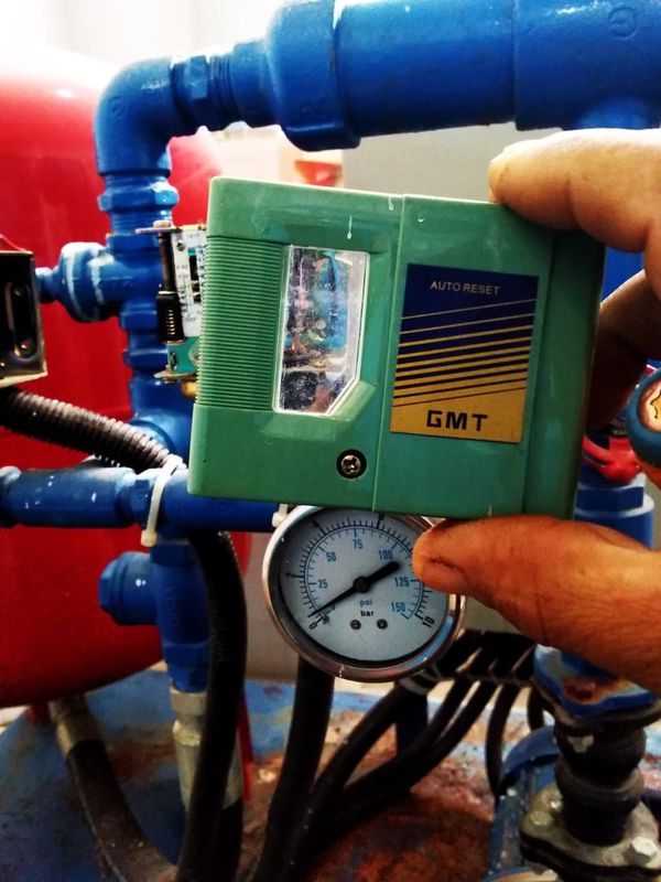 Jasa perbaikan pompa pendorong