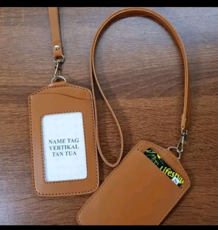 Badge Name / Casing ID Card bahan kulit