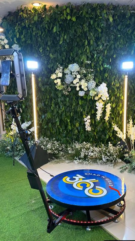 Snap 360 Stand & Booth Partisi R8 20 unit