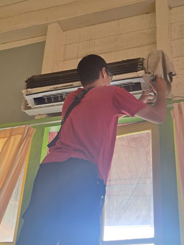 Cuci dan Perawatan AC Split