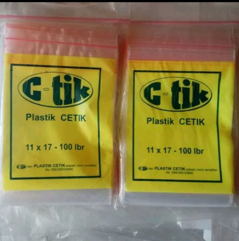 Plastik cetik ukuran 11 x 17 perpak besar