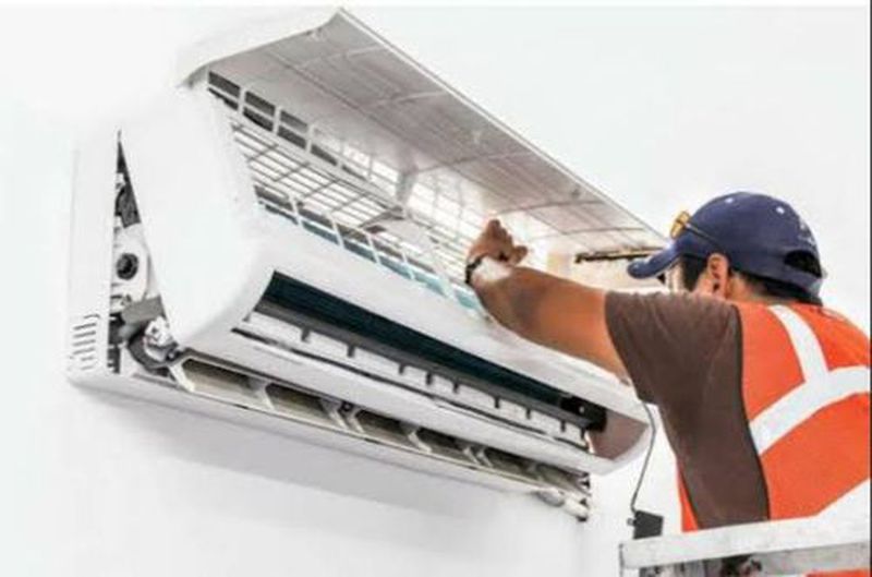 Service/ Pemeliharaan AC - AC Split