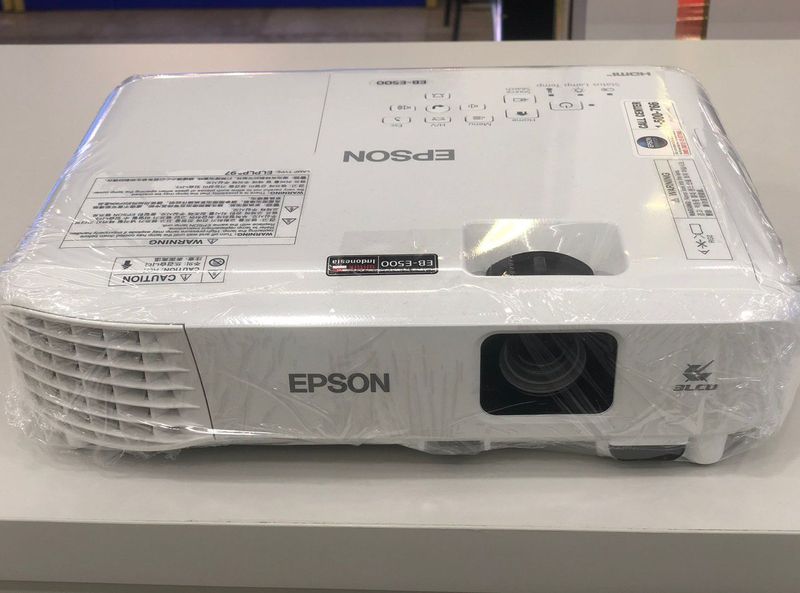 Projector Epson EB-X500