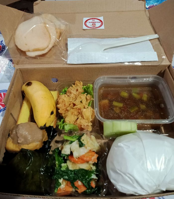 nasi bok bu linggar 8