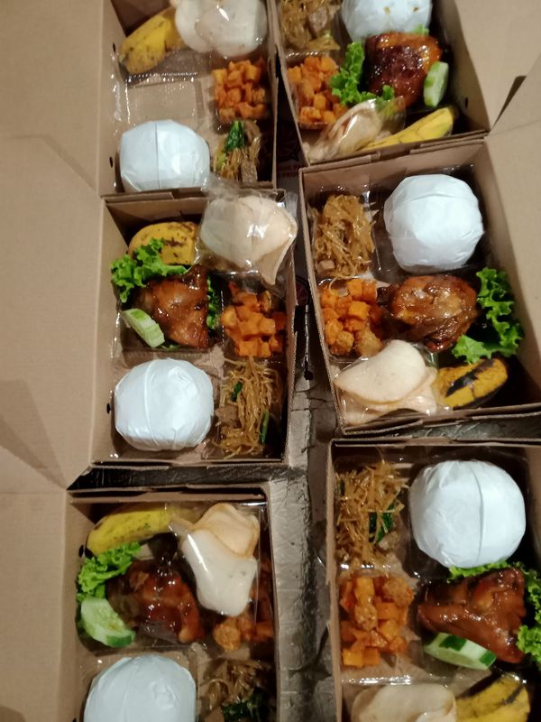 nasi bok bu linggar paket 10