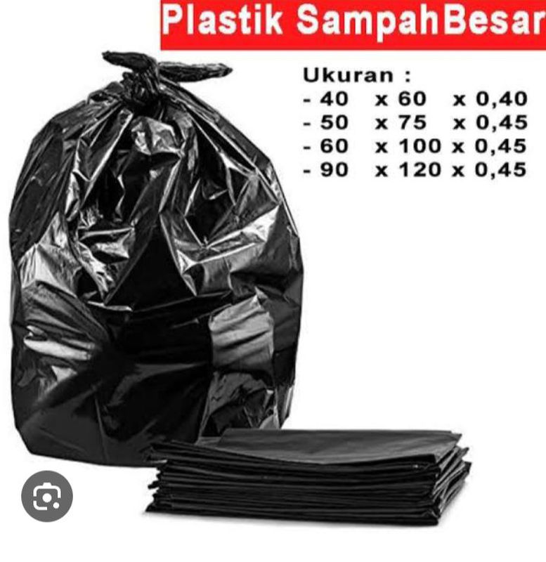 Plastik sampah hitam besar