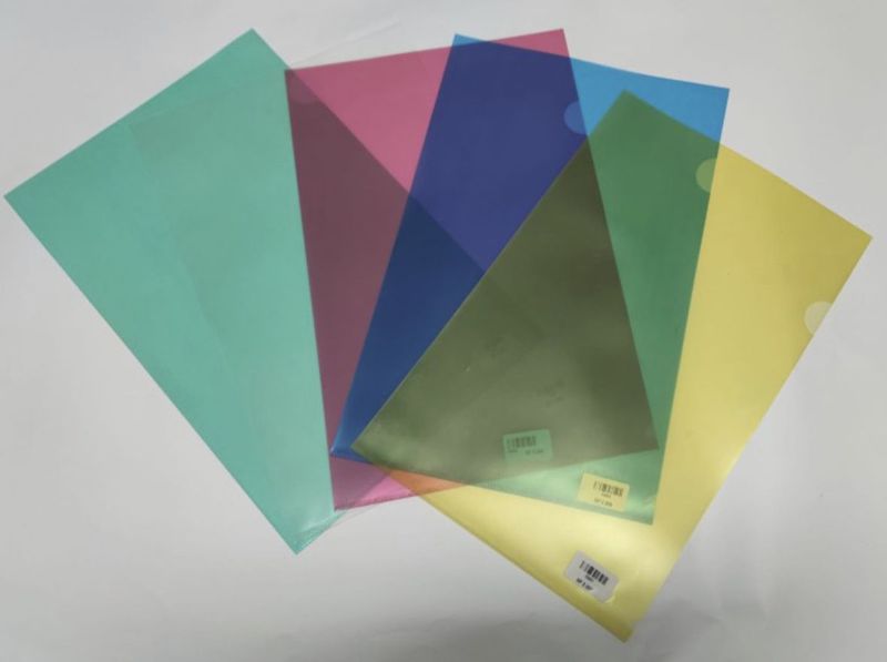 Jenia Map Plastik warna f4