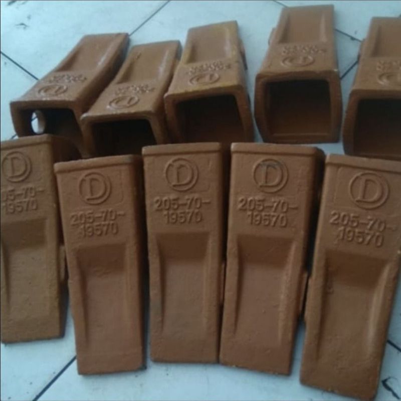 Tooth Edge (Backhoe Loader)