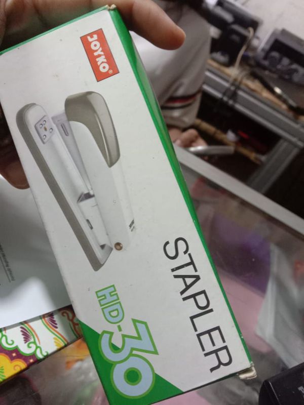 stapler besar