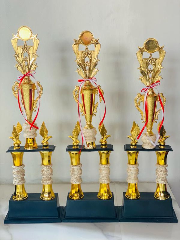 PIALA PREMIUM 1 SET KAKI 2