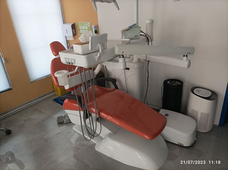 perbaikan service dental unit