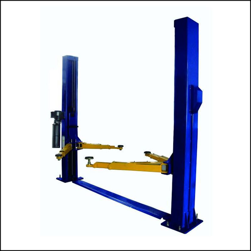 TWO POST CAR LIFT ( Pre Order )