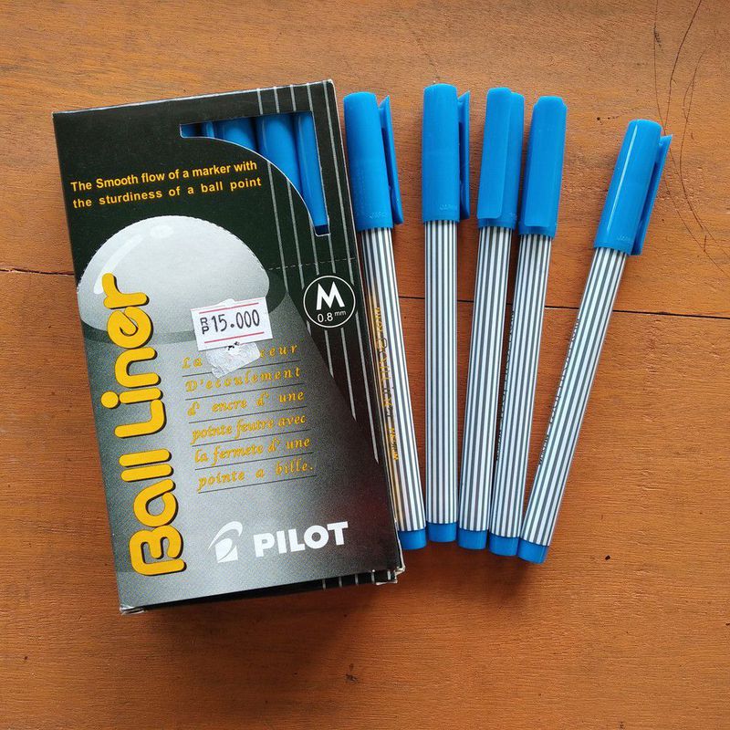Ballpoint Pilot Balliner Biru