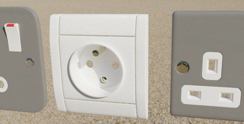 Stop Kontak Dinding/Lantai