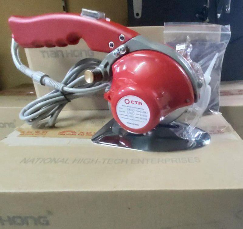 Gunting kain listrik octa SRC 100