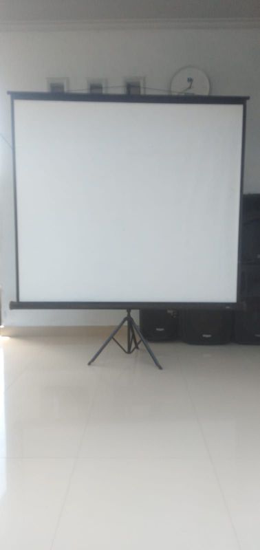 Sewa Screen Ukuran 150x180