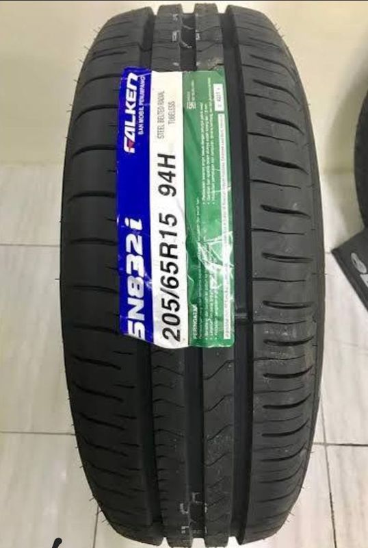 Ban Mobil Falken