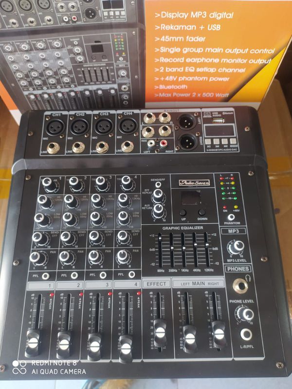 Mixer Power 4 channel