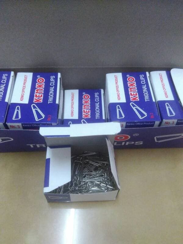 Paper Clip Trigonal No 3