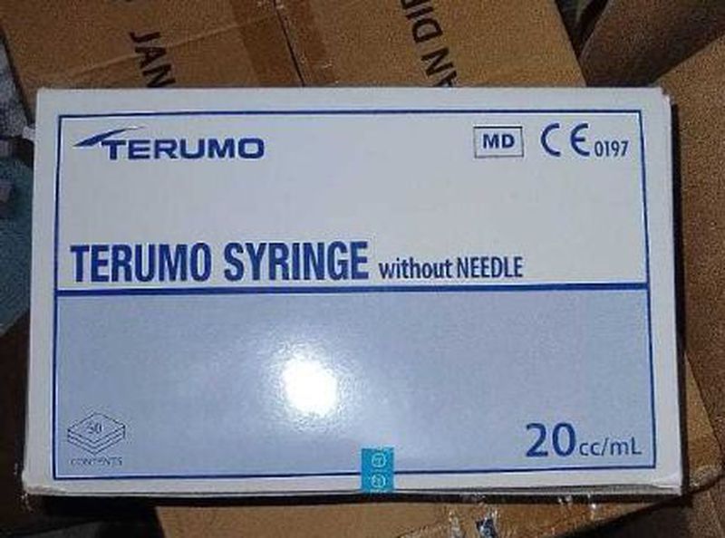 TERUMO spuit 20cc