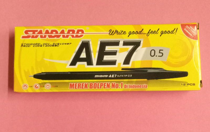 Ballpoint Standard AE7 (Hitam)