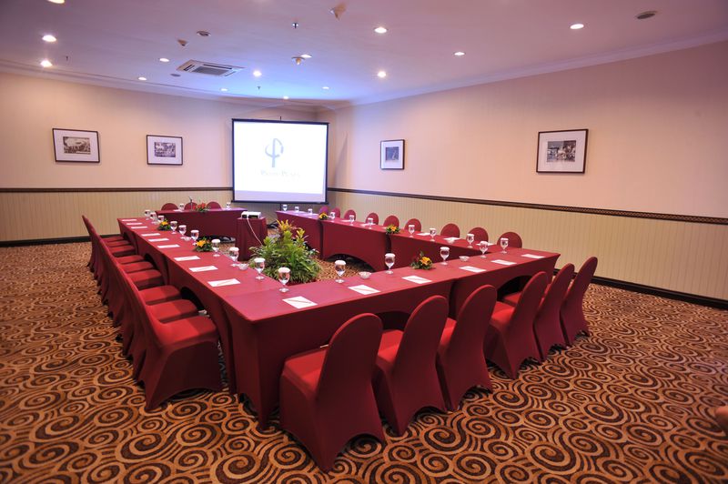 Halfday Meeting Package