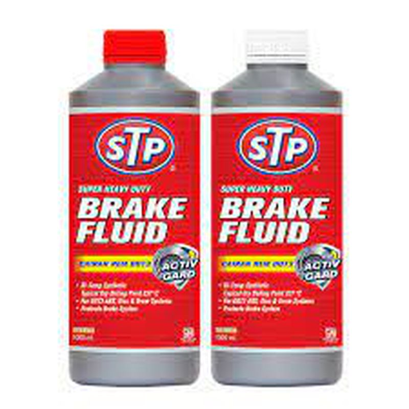STP Brake Fluid / Minyak Rem Dot 3 - 300ml