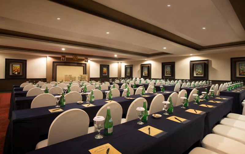 MEETING PACKAGE - HALF DAY MEETING