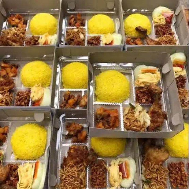 Paket Nasi 20Ribuan (Ukuran 20x20) - Isian Paket Box