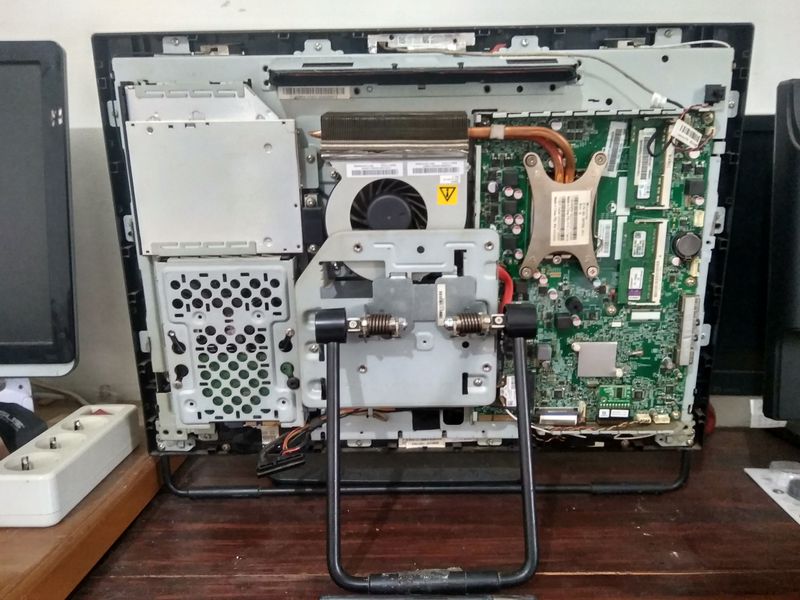 Perbaikan dan Service PC All In One