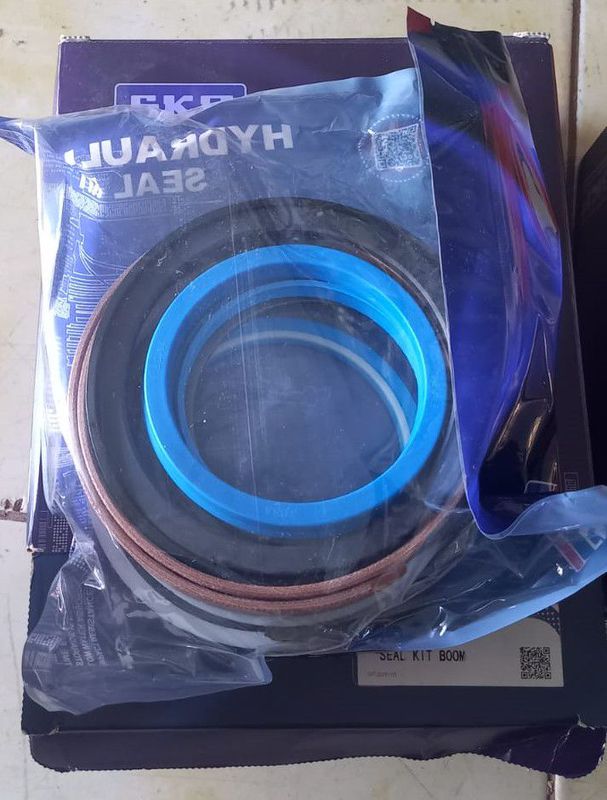 Sealkit boom skf premium bmu ec210/d