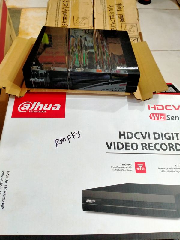 Dvr cctv Dahua 8 chennel 2 mp 1080