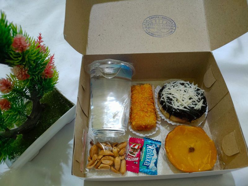 Snack Box 3