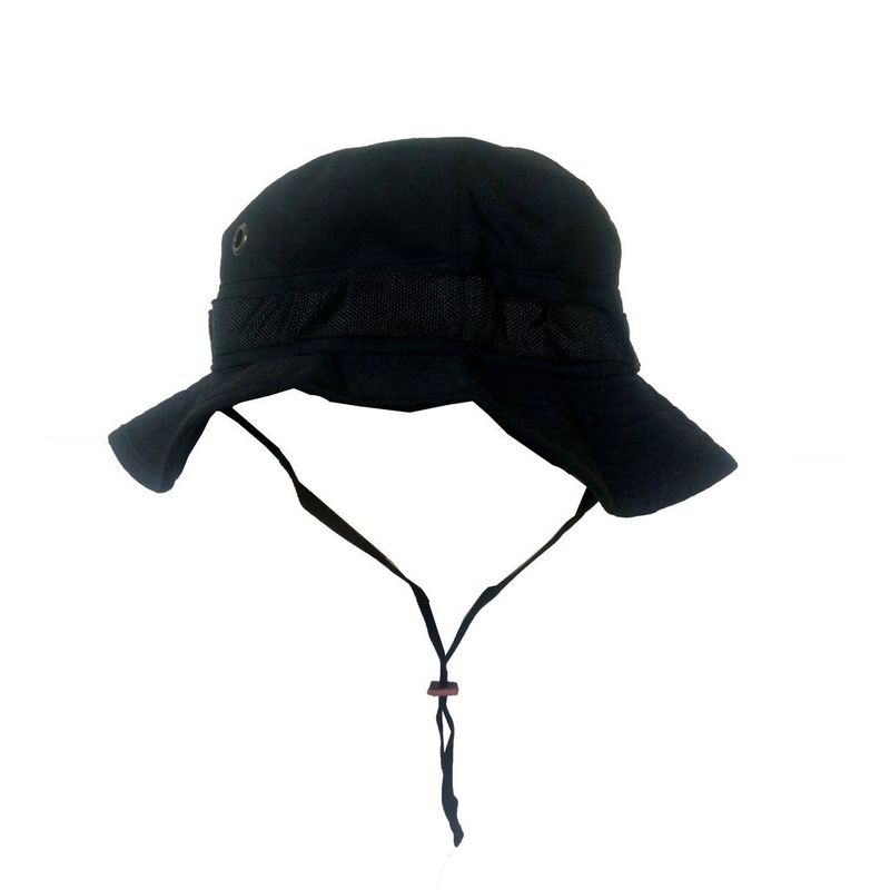 Topi Rimba / Lapangan