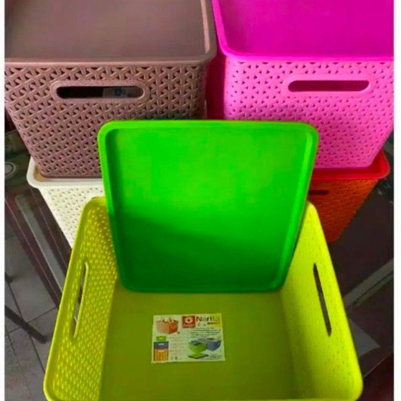 Box + Tutup Uk.35x26x15cm