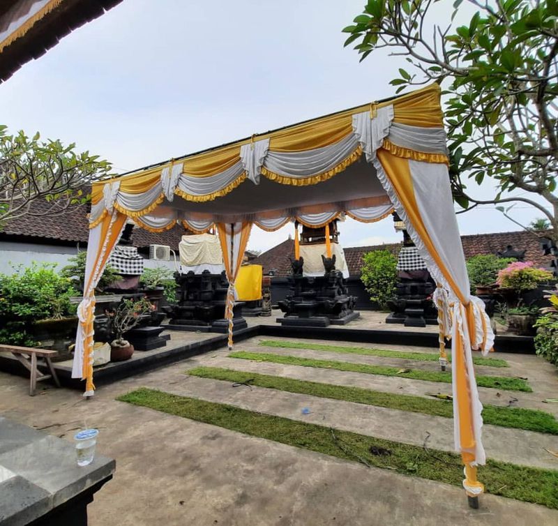 Tenda vip ukuran 3x4m