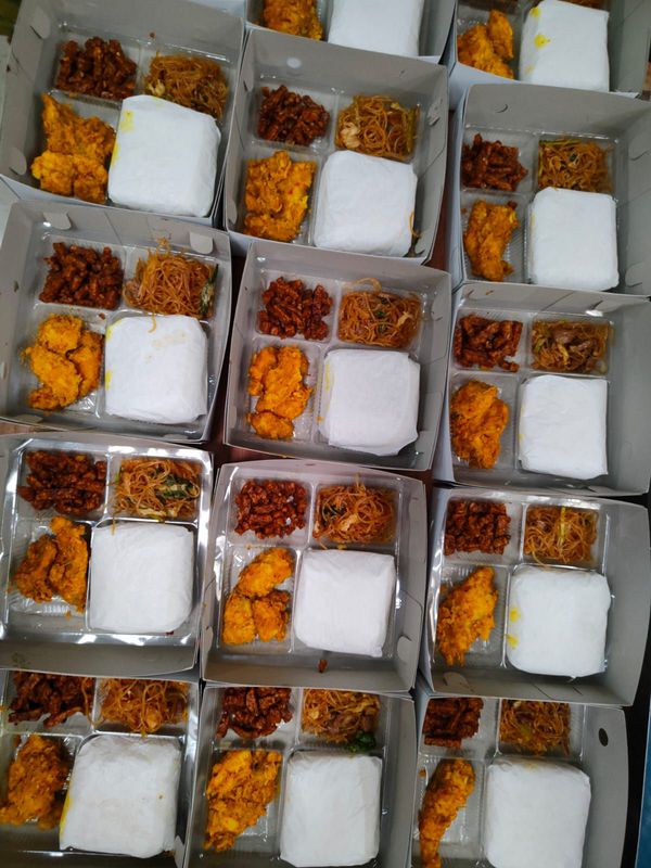 Paket Nasi Box+Snack