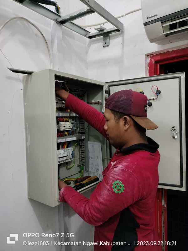 Jasa Instalasi Penggantian MCB Listrik