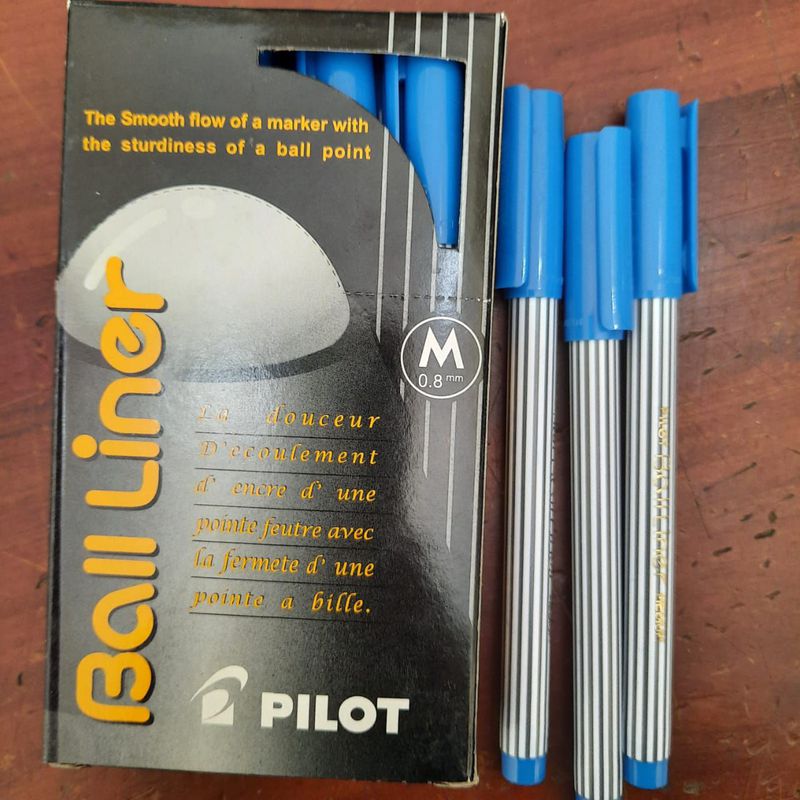 Pena Ball Liner merk Pilot - Hitam