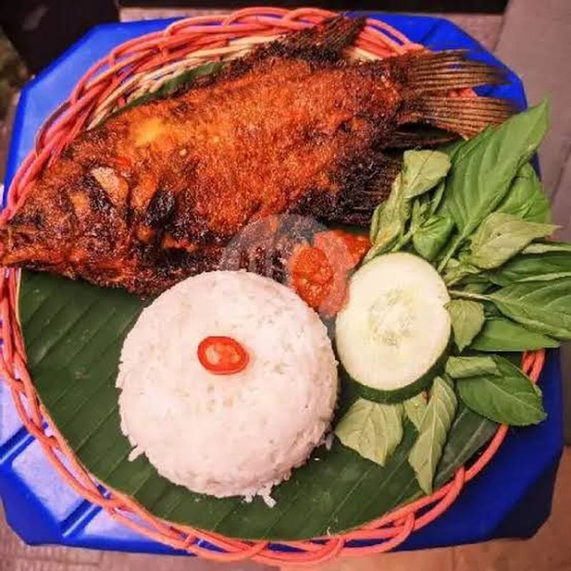 Nasi Gurameh Goreng - Buah