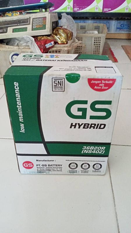 Aki GS hybrid NS 402