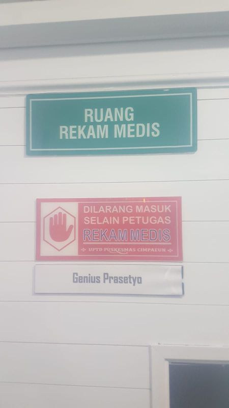 Papan Informasi / akrilik Custom Uk 30 X 15 Cm - Ipal
