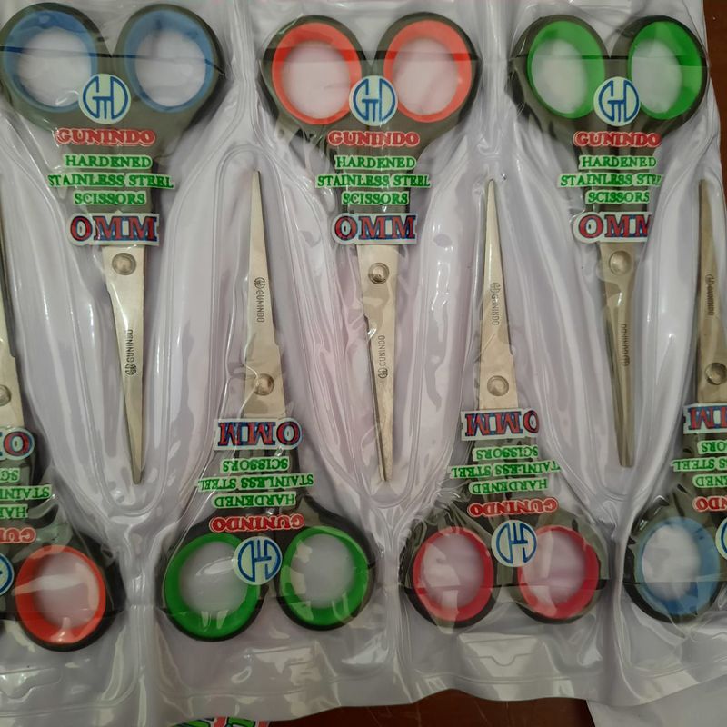 Gunting merk Gunindo