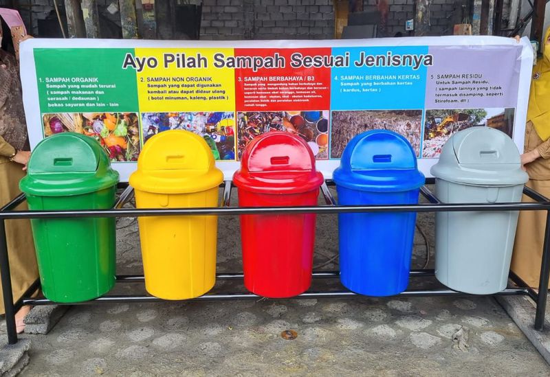 Tong Sampah Terpilah