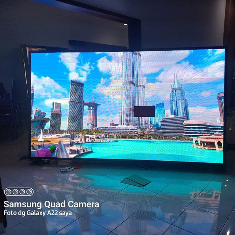 Videotron Indoor P 2.5 1.8 m x 4 m