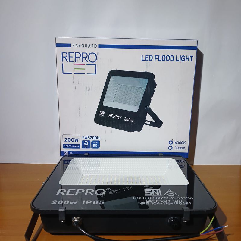 LED FLOODLIGHT REPRO/ LAMPU SOROT REPRO 200 W PUTIH