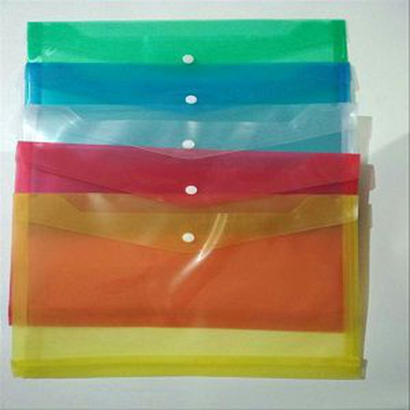 MAP PLASTIK KANCING Per Pak