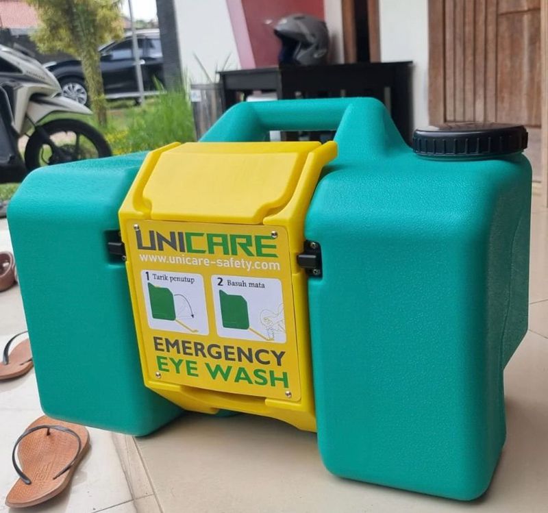 Emergency eyewash portable 30L