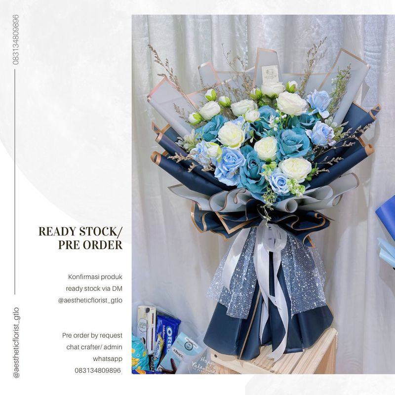 Buket Bunga Artificial Flowers Navy