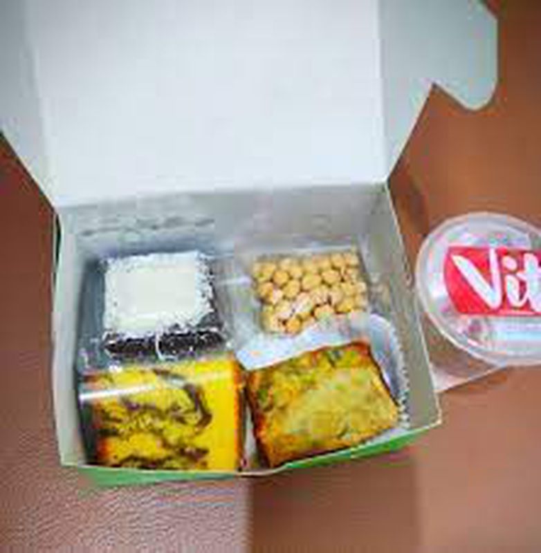 Snack Box Komplit